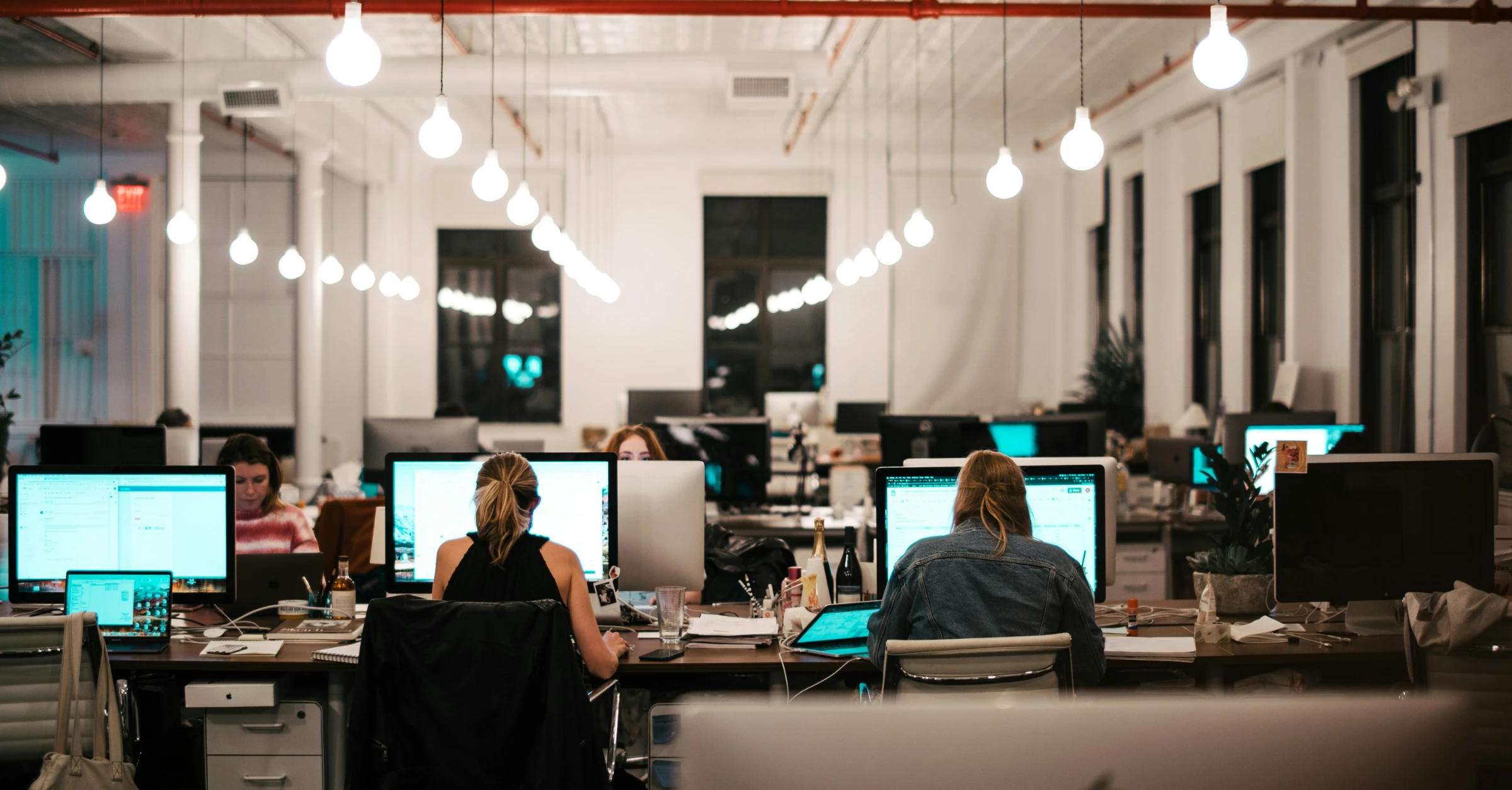 Want Scale? Try An ‘AI-Assisted Service Desk’ | The Works | Freshworks